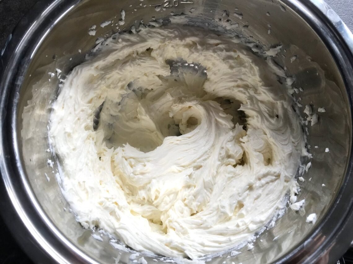 German Mascarpone Dessert with Grapes (VIDEO) - emkayskitchen